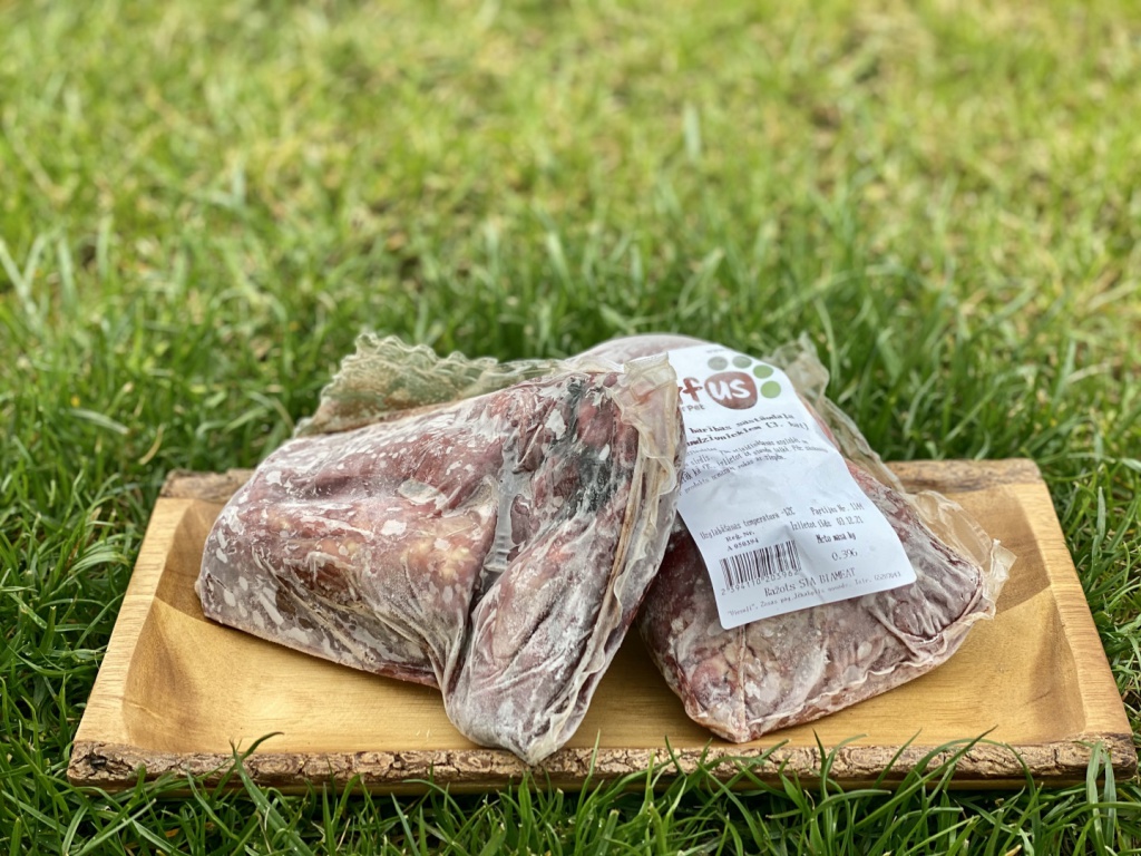 Barfus Liellopa sirds L